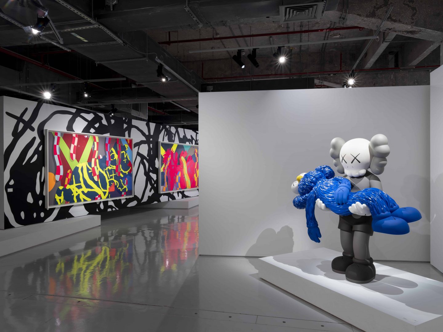 KAWS-Doha-3 - PDE